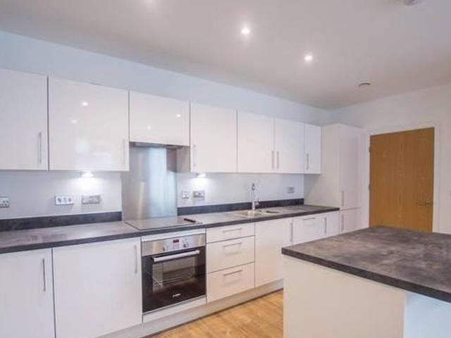 2 bedroom apartment for rent in Regency Place Cheltenham GL52 2AS GL52