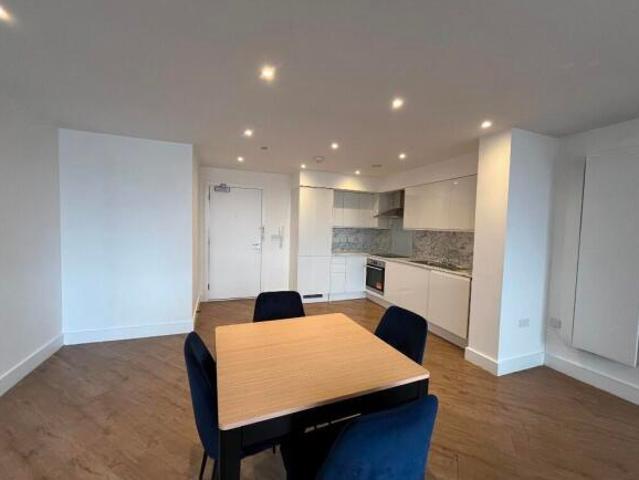 2 bedroom apartment for rent in Regent Farm Road, Newcastle Upon Tyne, NE3