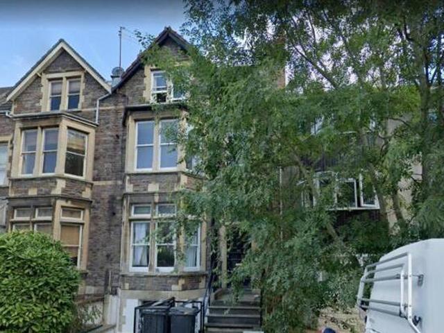 2 Bedroom Apartment For Rent In Redland, Bristol