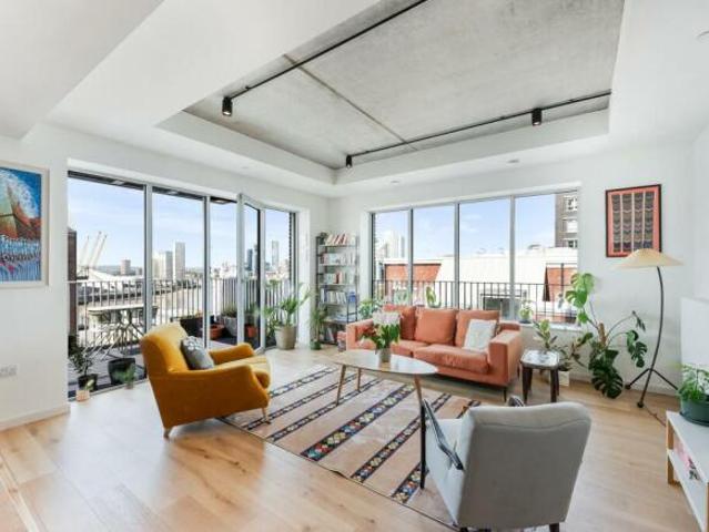 2 bedroom apartment for rent in Rendel House, Goodluck Hope, London, E14