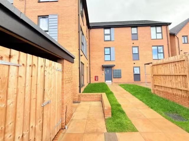 2 bedroom apartment for rent in Rhodfa Ieuan, Creigiau, CF5