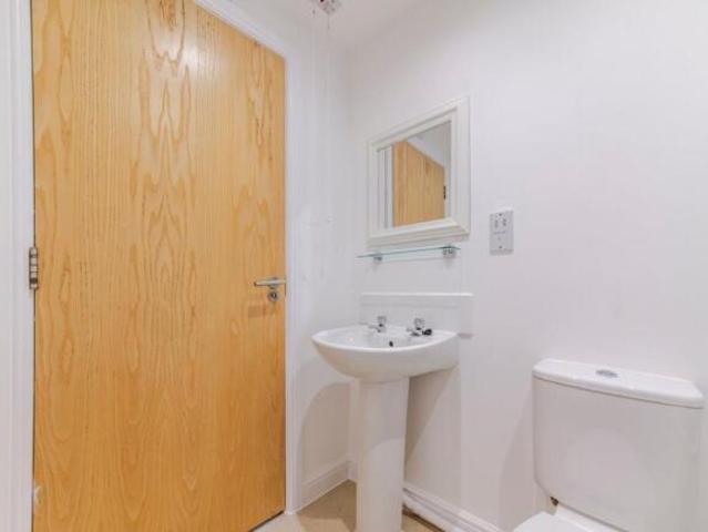 2 bedroom apartment for rent in Richmond House, 127 Chester Road, Mold, CH7
