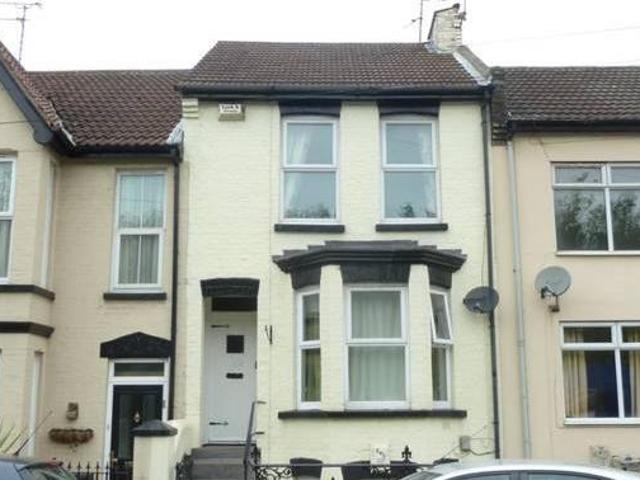 2 bedroom apartment for rent in Richmond Road Gillingham ME7