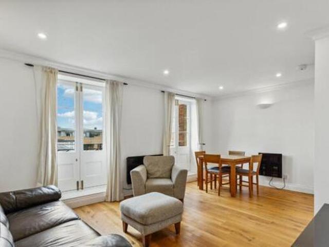 2 Bedroom Apartment For Rent In Richmond, Surrey