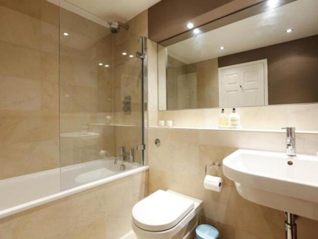 2 bedroom apartment for rent in Ridgway Wimbledon SW19