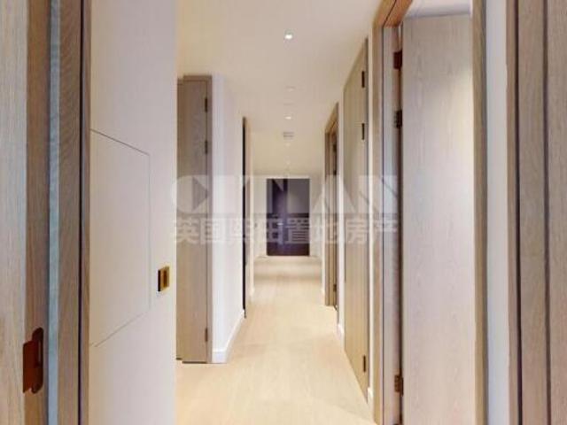 2 bedroom apartment for rent in River Park Tower, Nine Elms Lane, Nine Elms, London SW8