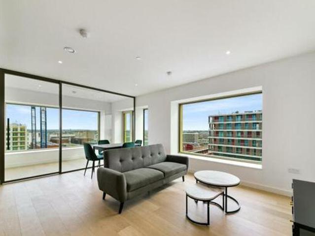 2 Bedroom Apartment For Rent In Riverscape, London