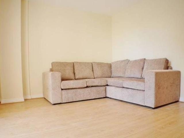 2 bedroom apartment for rent in Riverside WharfBishop s StortfordCM23