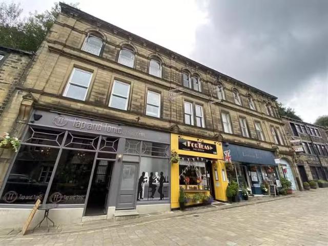 2 bedroom apartment for rent in Rochester House, Haworth, BD22