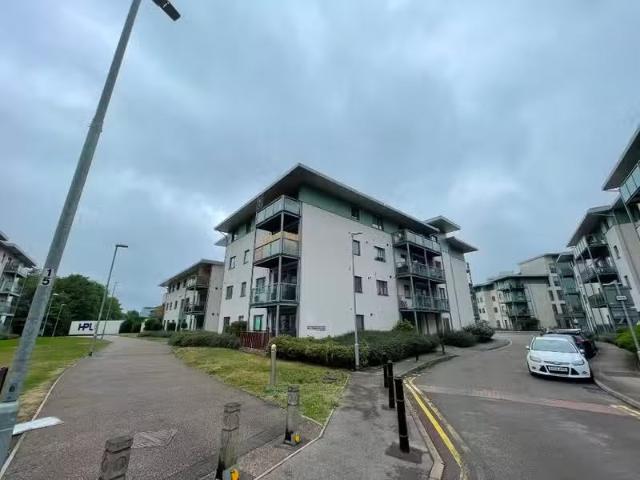 2 bedroom apartment for rent in Rollason Way, Brentwood, Esint.