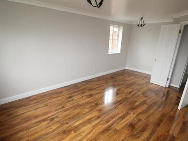 2 Bedroom Apartment For Rent In Romford, Essex
