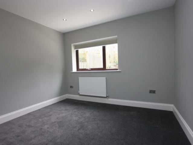 2 bedroom apartment for rent in ROSAMOND CLOSE, Sheffield, S17