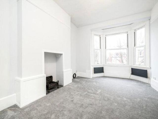 2 bedroom apartment for rent in Rosendale Road, Lambeth, London, SE21