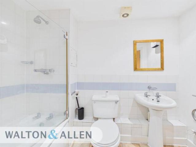 2 bedroom apartment for rent in Ropewalk Court, Upper College Street, Nottingham, NG1