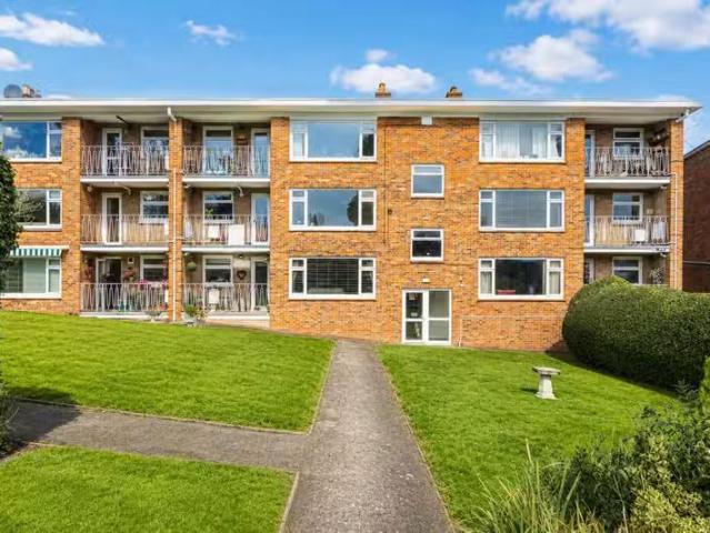 2 bedroom apartment for rent in Rothamsted Court, Harpenden, H.