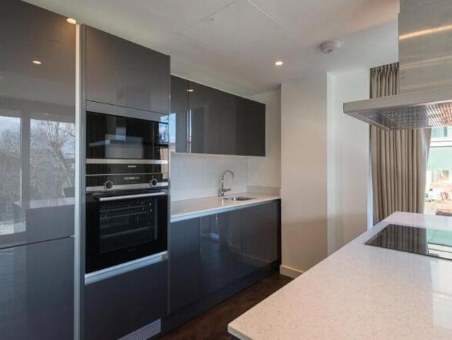 2 bedroom apartment for rent in Royal Mint Street, London, E1