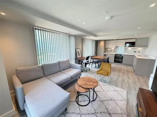 2 bedroom apartment for rent in St Martin Place, Broad Street.