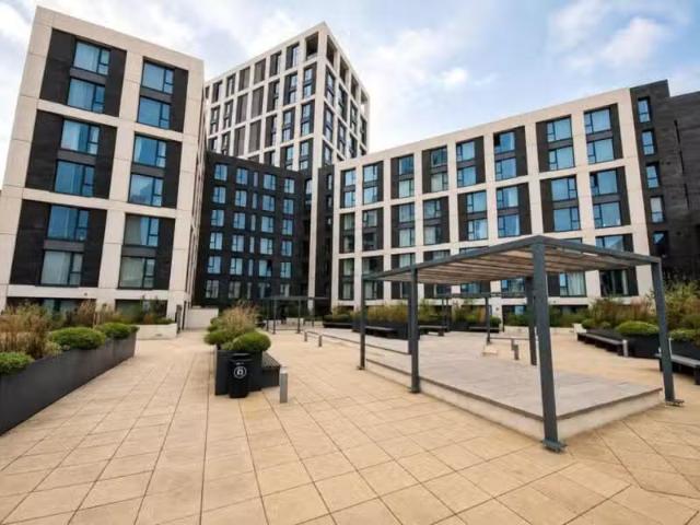 2 bedroom apartment for rent in St Martins Place, Birmingham.