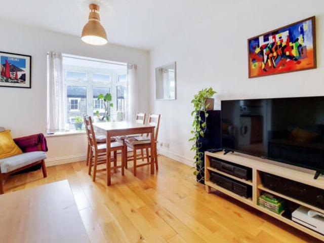 2 bedroom apartment for rent in St Aubyns Road, Crystal Palace, SE19