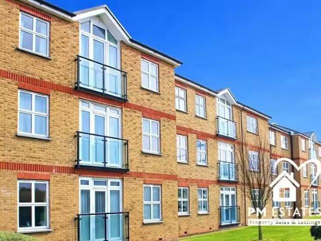 2 bedroom apartment for rent in St Augustine Court, Bishop's S.