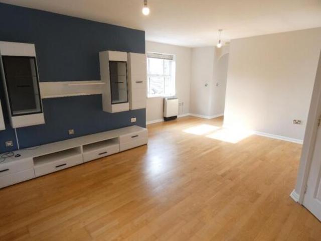 2 bedroom apartment for rent in St. Andrews Close, Standen Gate, Lancaster, LA1