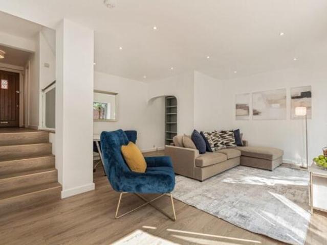 2 bedroom apartment for rent in St Andrews Lane, Headington, OX3