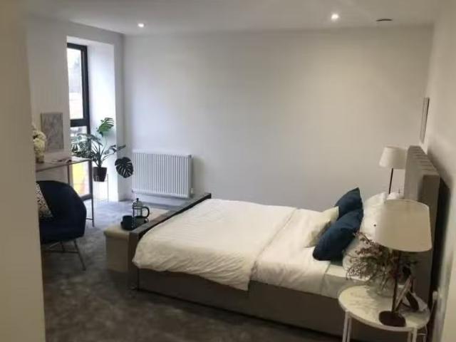 2 bedroom apartment for rent in St George's Place, Canterbury.