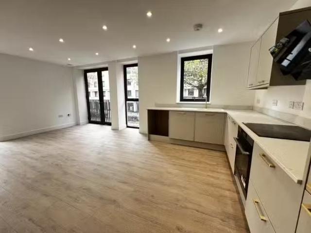 2 bedroom apartment for rent in St George's Place, Canterbury.