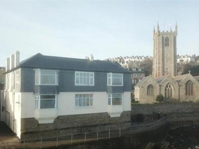 2 Bedroom Apartment For Rent In St. Ives