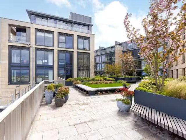 2 bedroom apartment for rent in St James Place, Edinburgh, Mid.