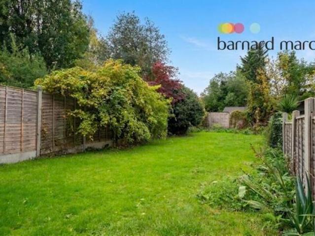 2 bedroom apartment for rent in St. James Road, SUTTON, SM1
