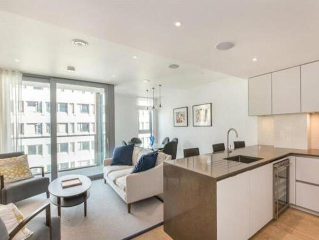 2 Bedroom Apartment For Rent In St. James´s Park, London