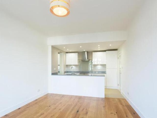 2 Bedroom Apartment For Rent In St John´s Wood, London