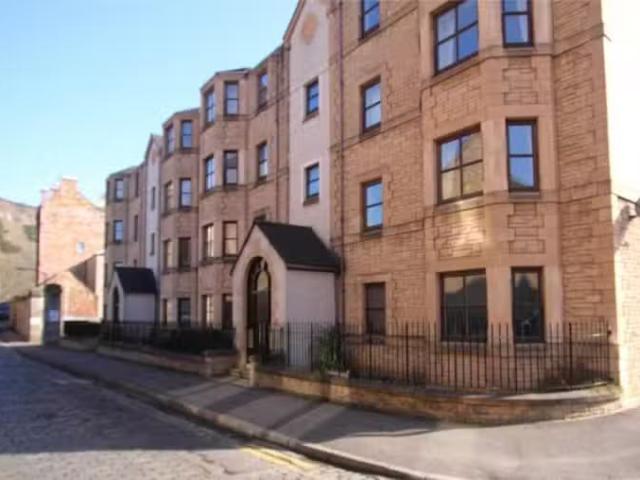 2 bedroom apartment for rent in St Leonards Lane, Newington, E.