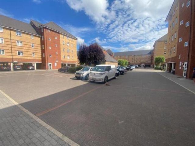 2 bedroom apartment for rent in St. Peters Street, Maidstone, ME16