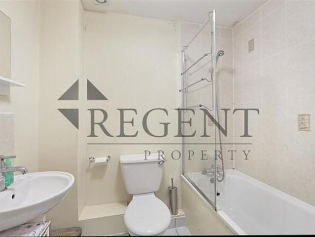 2 bedroom apartment for rent in St. Rule Street, Vauxhall, SW8