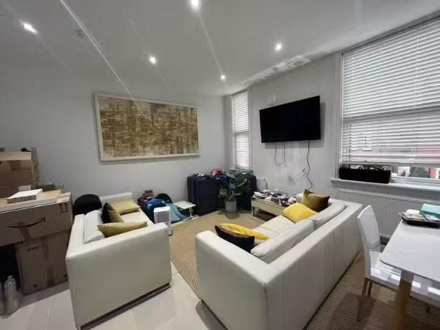 2 bedroom apartment for rent in Stanmore Road, Birmingham. B16