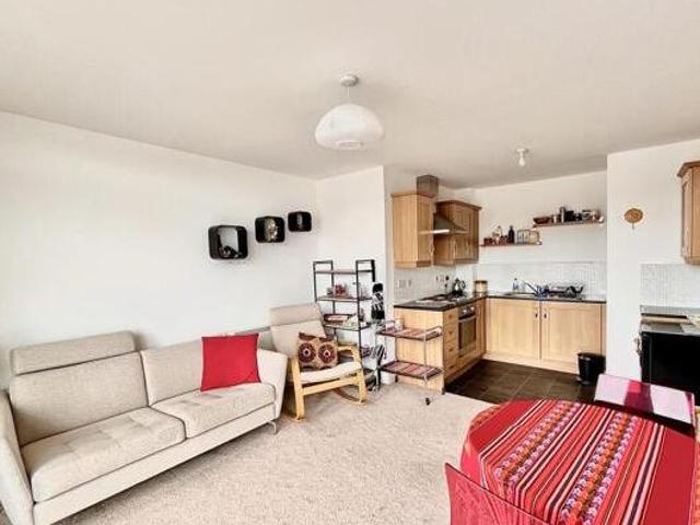 2 Bedroom Apartment For Rent In Staiths South Bank