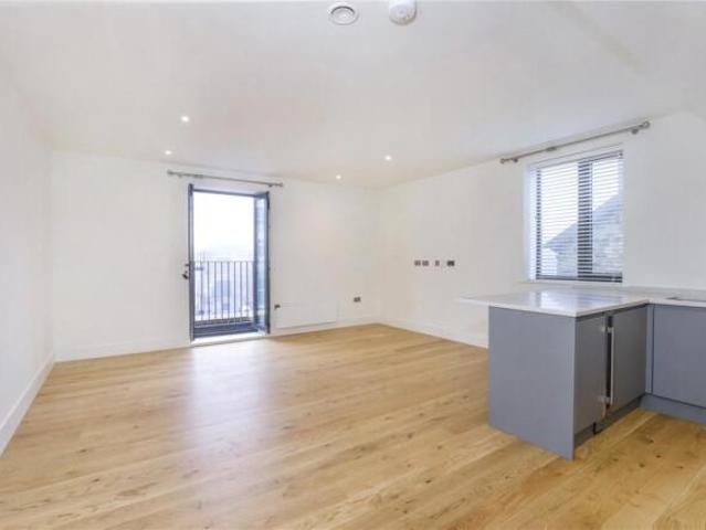 2 bedroom apartment for rent in Station Parade, Harrogate, North Yorkshire, HG1