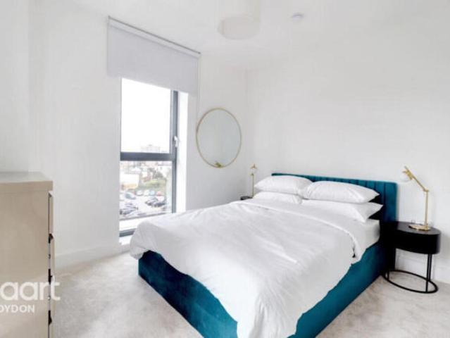 2 bedroom apartment for rent in Station Road, Croydon, CR0