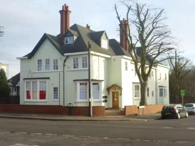 2 bedroom apartment for rent in Station Road, Stechford, Birmi.
