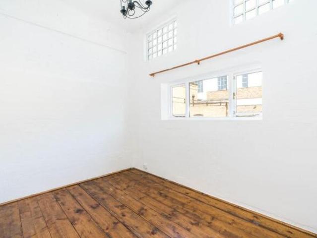 2 bedroom apartment for rent in Stoke Newington Road, London, N16