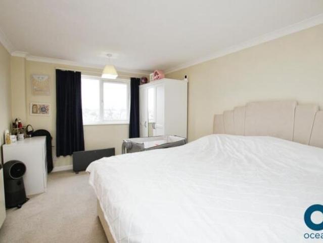 2 bedroom apartment for rent in Stratford Court Westbury on Trym, BS9