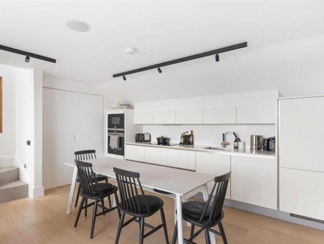 2 bedroom apartment for rent in Strand, Covent Garden, London, WC2R