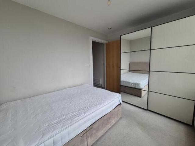 2 bedroom apartment for rent in Strand Street Liverpool L1