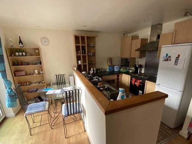 2 bedroom apartment for rent in Stretford Road Manchester M15