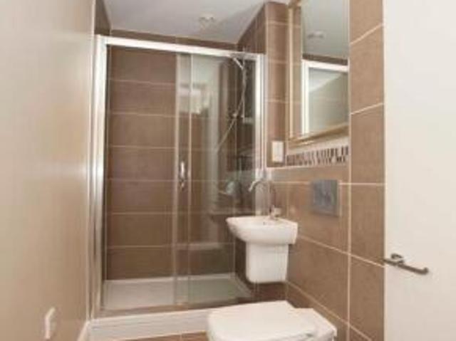 2 bedroom apartment for rent in Sugar Store, Cabot Mews, Bristol, BS2