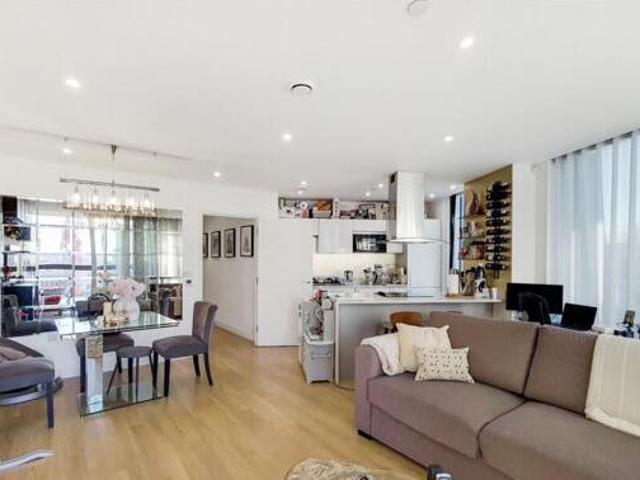 2 Bedroom Apartment For Rent In Surrey Quays Road, London