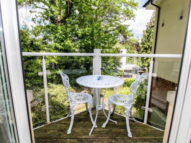 2 bedroom apartment for rent in Surrey Road, Bournemouth, BH4