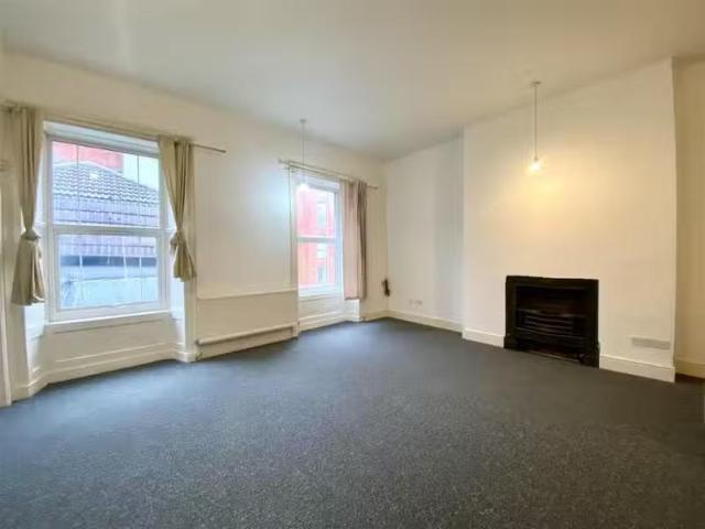 2 bedroom apartment for rent in Surrey Street, Stokes Croft, B.
